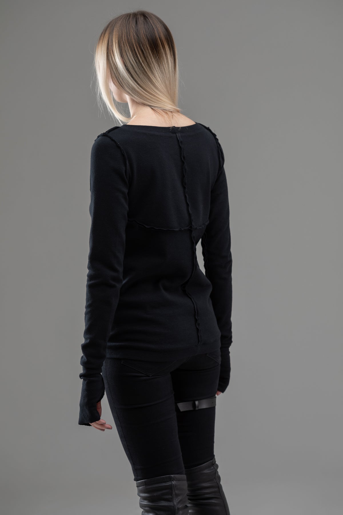 Black gothic jumper – MDNT45 | mdnt45.com