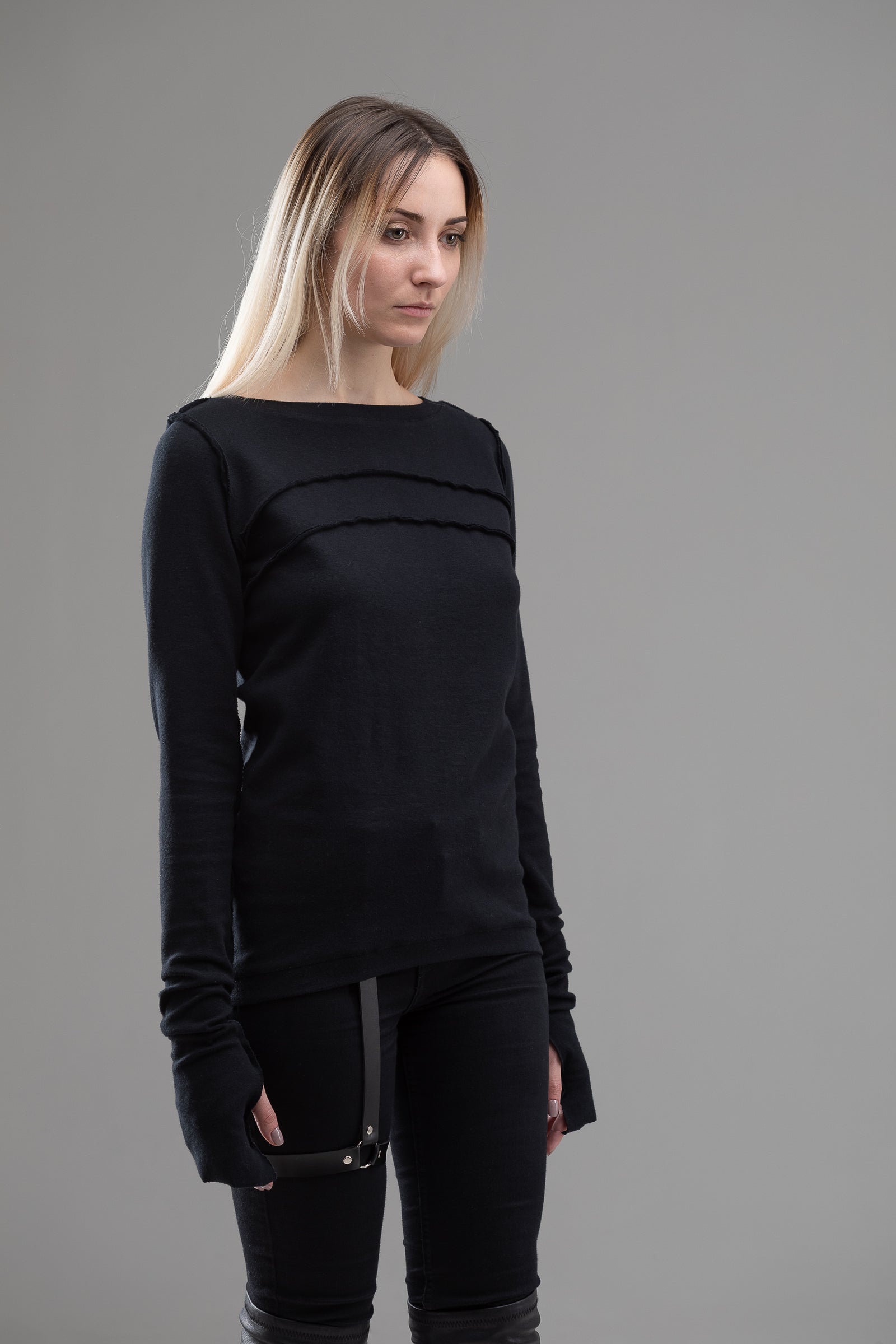 Black gothic jumper – MDNT45 | mdnt45.com