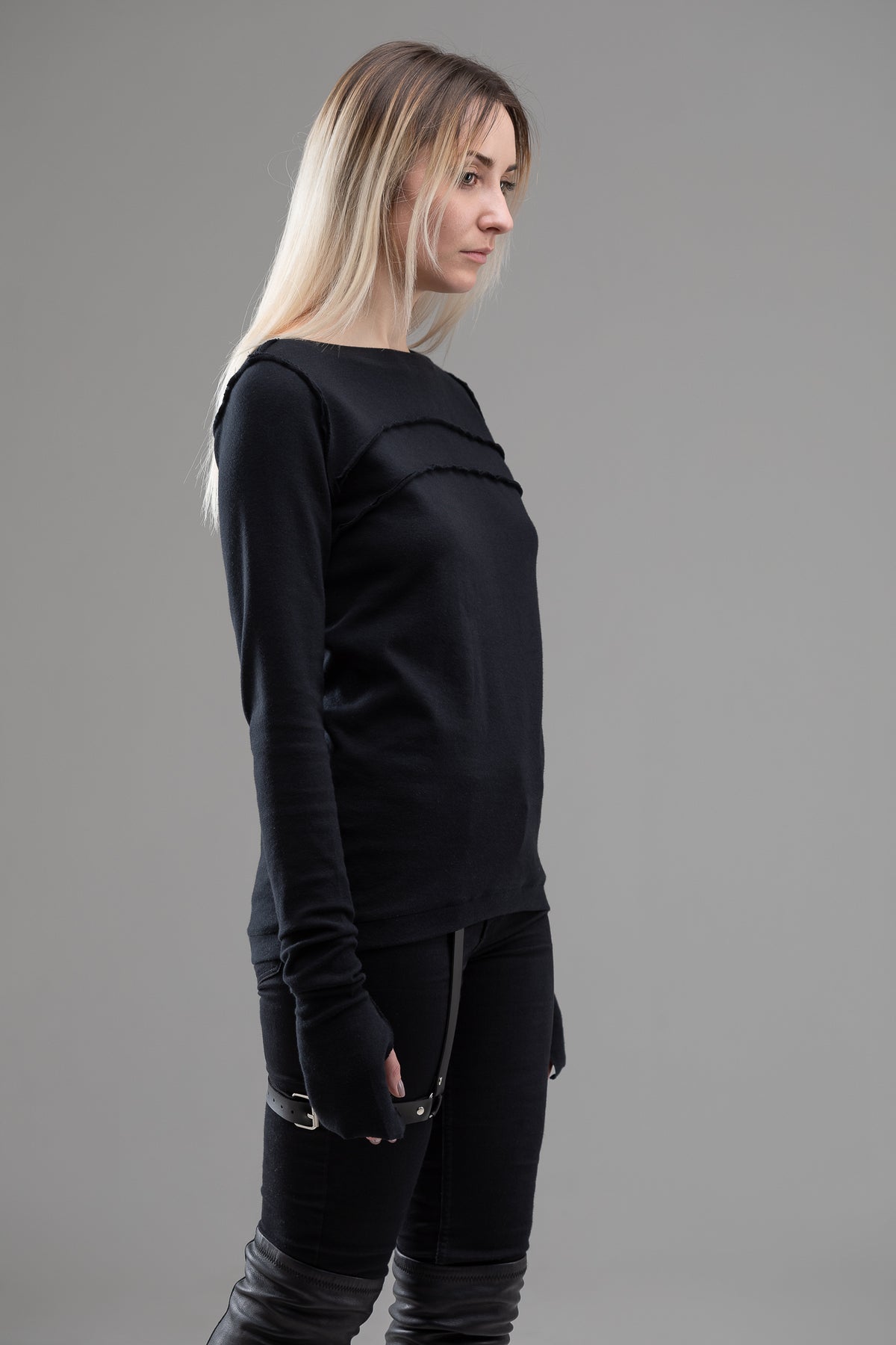 Black gothic jumper – MDNT45 | mdnt45.com